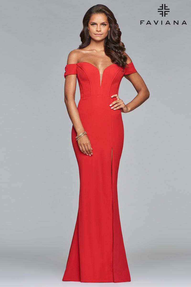 French Novelty: Faviana Glamour S10093 Off the Shoulder Fitted Gown