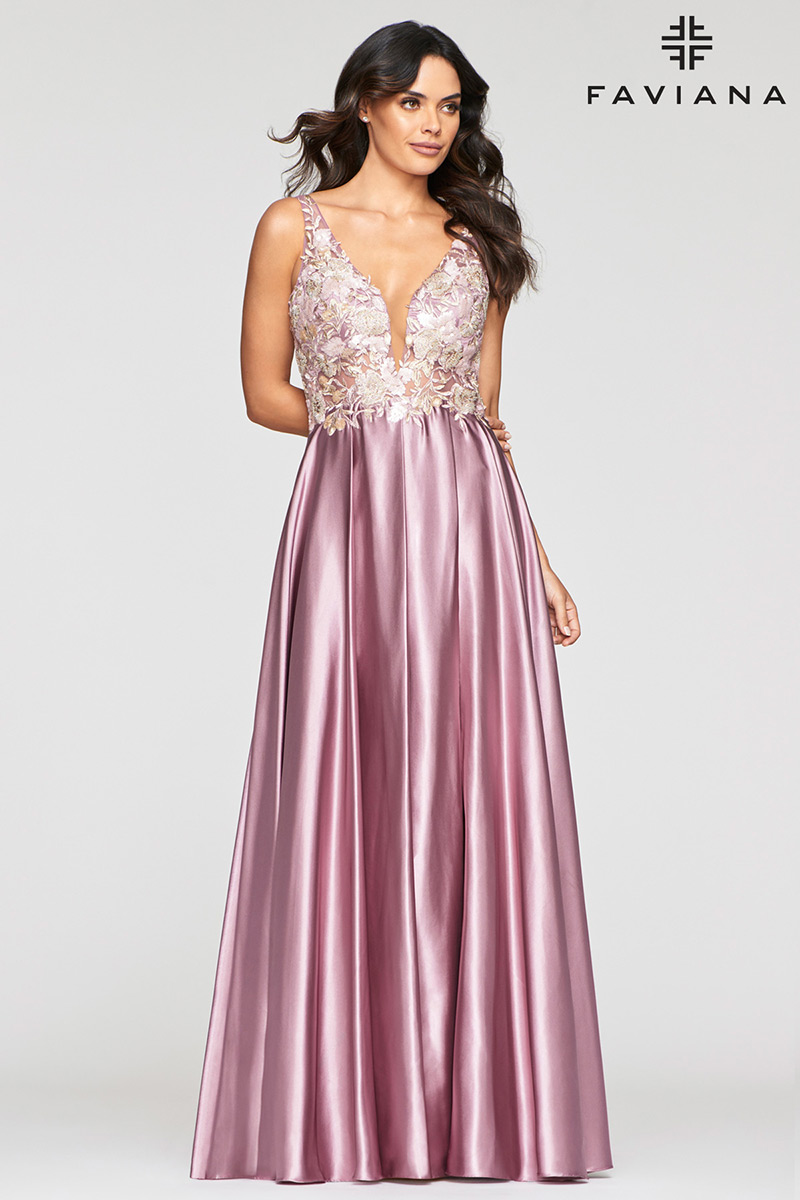 French Novelty: Faviana Glamour S10442 Flowing Prom Gown