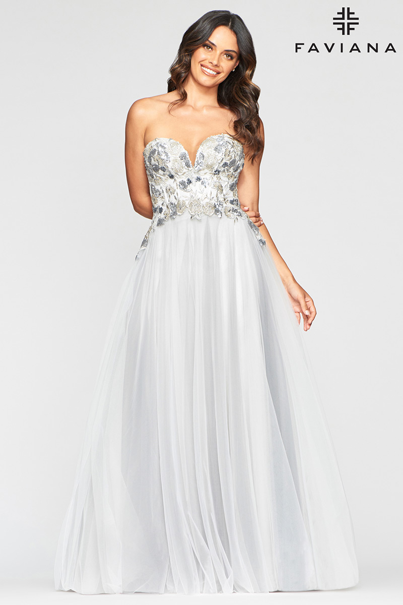 French Novelty: Faviana Glamour S10446 Winning Prom Gown